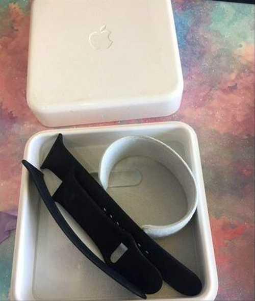 Коробка от apple watch 2 с ремешками