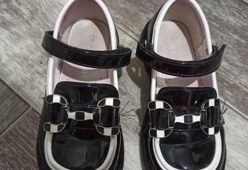 Туфли лоферы для девочки 30 размер