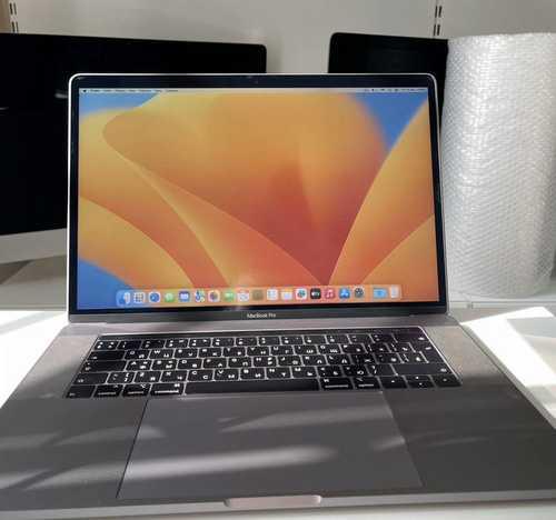 MacBook Pro 15 (2019) i7 2.6 16 Ram 512 SSD (П-884