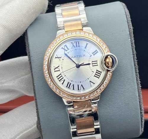 Элегантные женские часы Cartier