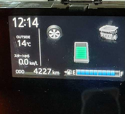 Спидометр Toyota Aqua с дисплеем TFT