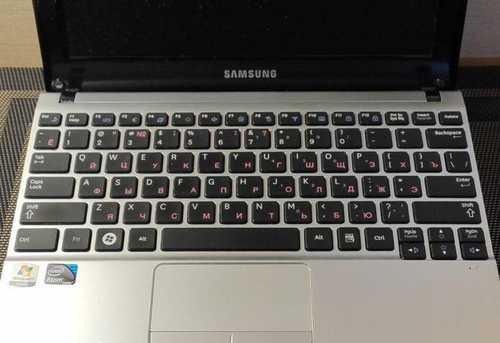 Нетбук Samsung NP-NC215