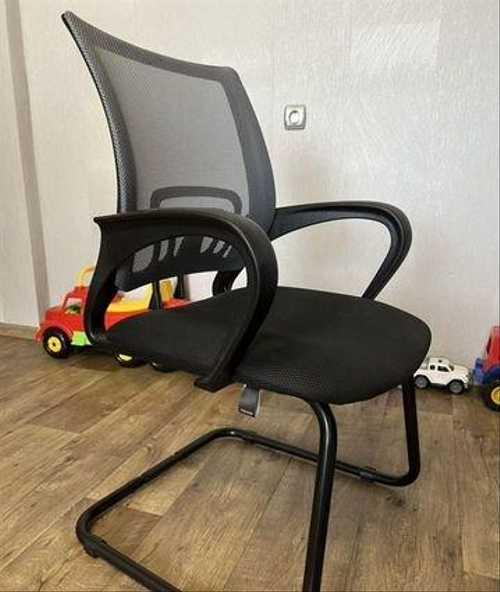 Компьютерное кресло(офисный стул) brabix