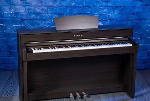 Цифровое пианино Yamaha + Аксессуары
