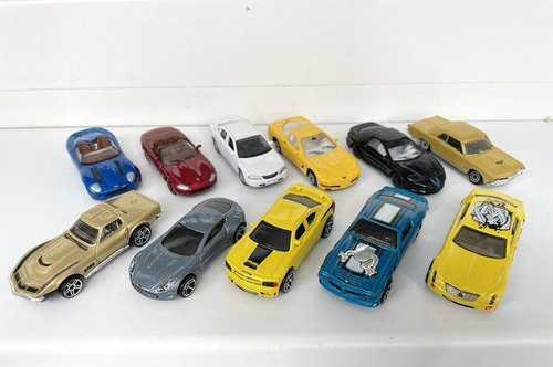 Модели 1:64 Hot Wheels, Welly