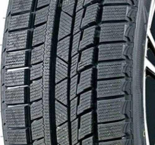 Firemax FM805  215/55 R17