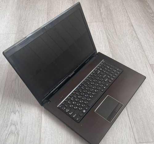 Ноутбук Lenovo 17.3 i7 nvidia gt 12gb ssd 240gb