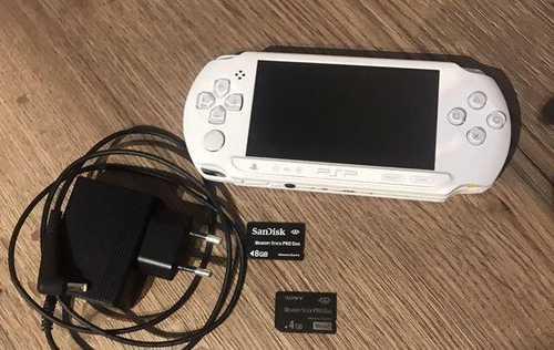 Sony PSP e1008 Street White