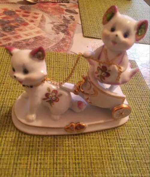 Кошка с мышкой,сувенир,фарфор СССР 50-60г