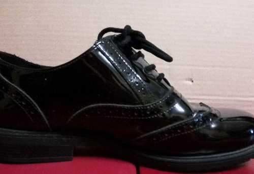 Туфли женские 37 размер, черные, стиль "Оксфорд"
