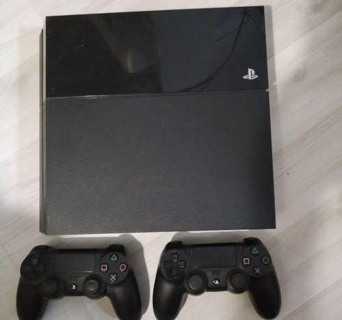 Sony Ps4 70 игр 2 геймпада