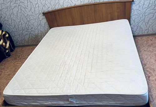 Кровать двуспальная и матрас 160*200