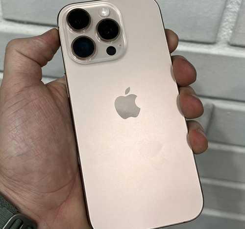 iPhone 16 Pro, 256 ГБ