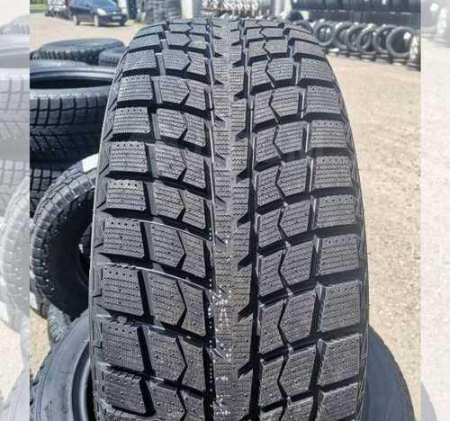 LingLong Green-Max Winter Ice I-15 205/60 R16