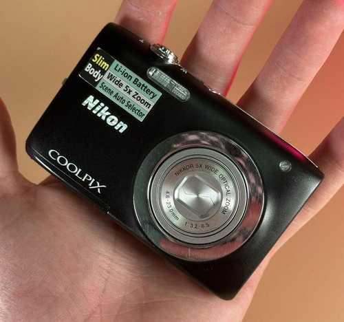 Nikon coolpix s2600