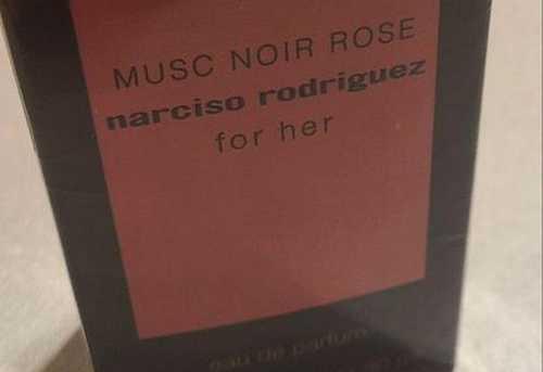 Narciso rodriguez for her musc noir rose