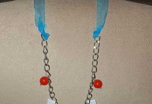 Колье ожерелье цепь с подвесками на голубой ленте