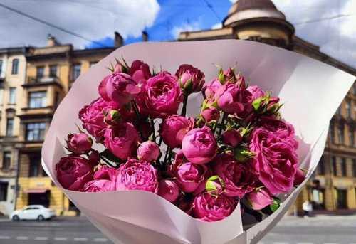 Букет цветов Розы кустовые пионовидные