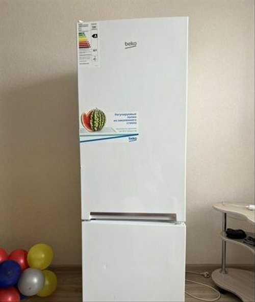 Холодильник Beko rcsk 250M00 W