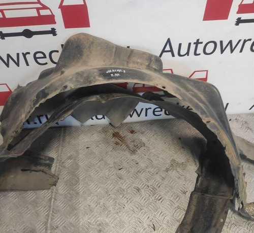 Подкрылок передний правый Mitsubishi Lancer IX