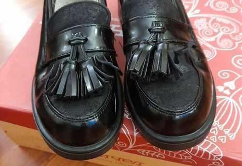 Туфли для девочки 32 размер в школу