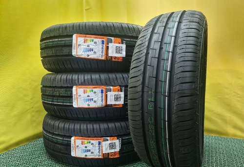 Tracmax X-Privilo RF-19 215/65 R15