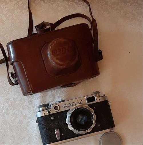 Пленочный фотоаппарат фэд-2