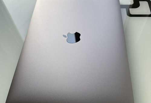 Apple MacBook air 13 2020 m1 A2337