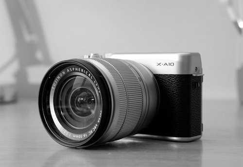 Fujifilm X-A10