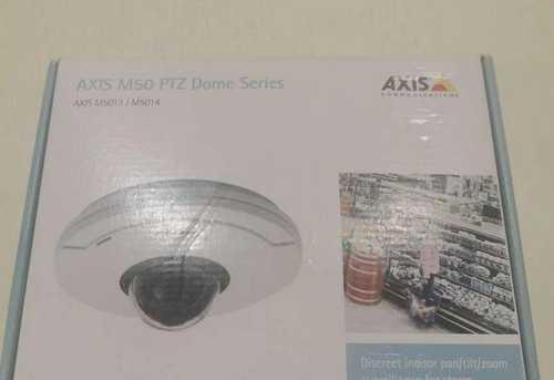 Сверхкомпактная купольрая PTZ IP-камера Axis M5014