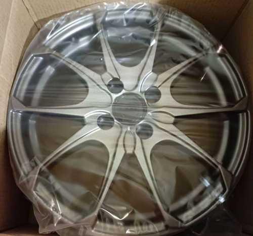 Новые диски r16. 4x100