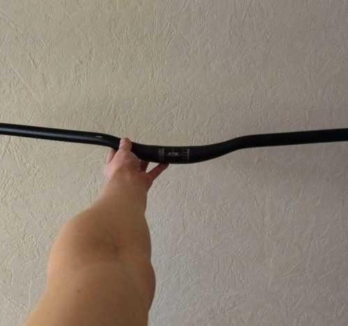 Руль сток от stinger zeta 31.8x760