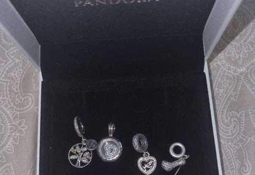 Шармы и браслеты Pandora