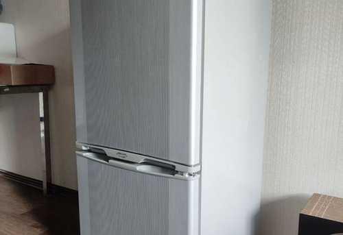 Холодильник б/у Elenberg