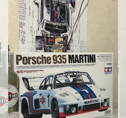 Porsche 935 Martini