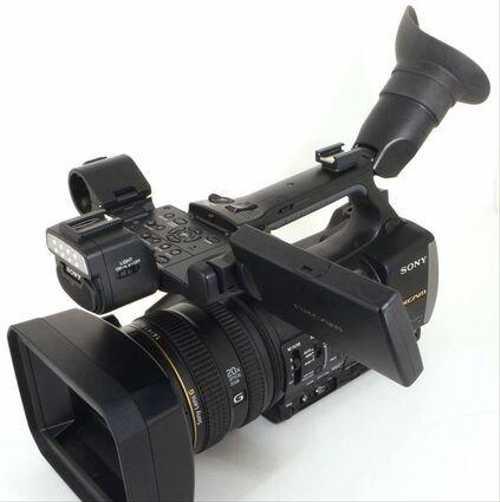 Видеокамера (камкодер) Sony HXR-NX3