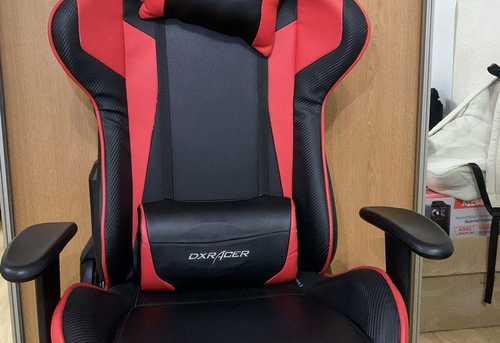 Игровое кресло dxracer