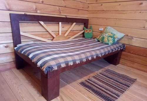 Кровать из массива сосны, ручной работы