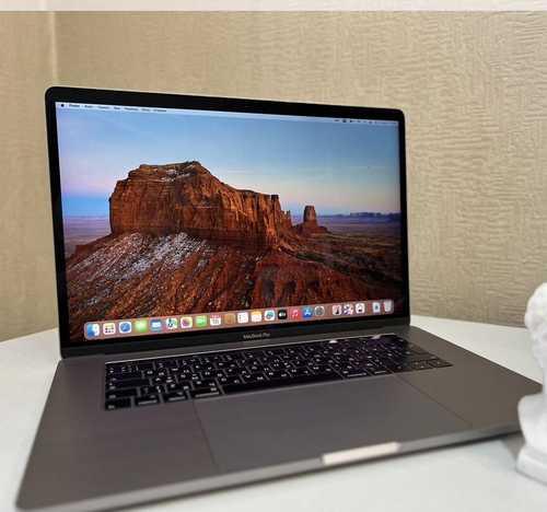 Macbook pro 15 2019 i7