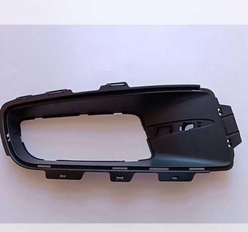 Рамка решетки бампера BMW X5 E70