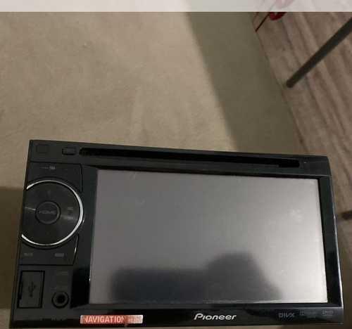 Магнитола Pioneer AVH-1400DVD