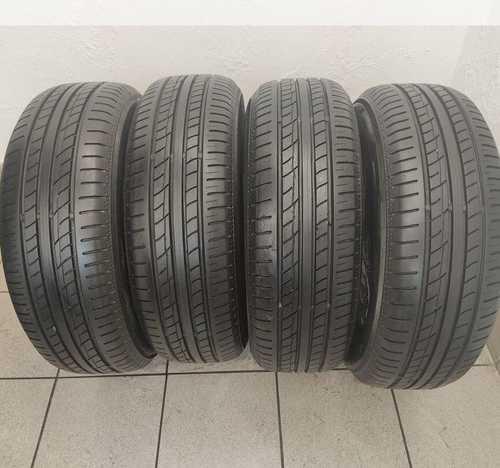 Yokohama BluEarth-FE AE30 215/65 R17