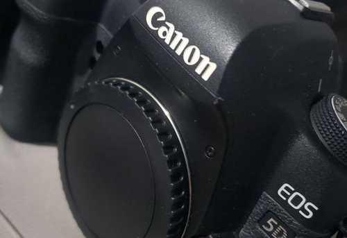 Набор с фотоаппаратом Canon EOS 5D mark ii