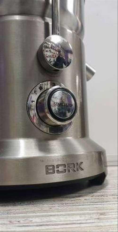 Соковыжималка Bork S801