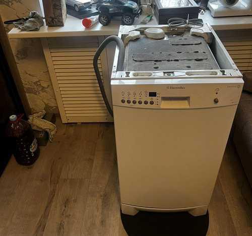 Посудомойка electrolux ESF4150 45 см