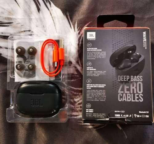 Наушники бесповородные jbl