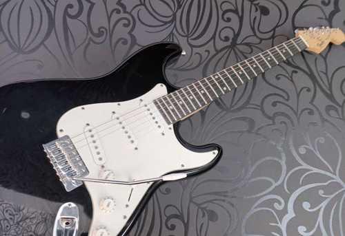 Fender strat SSS электрогитара (обмен есть)