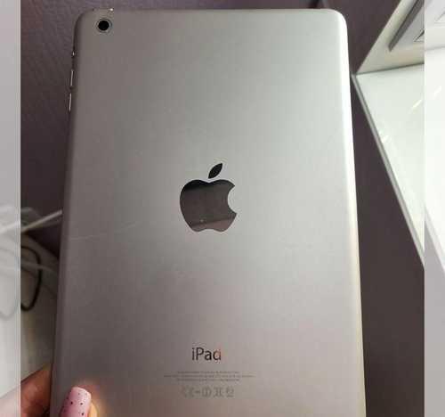 Планшет apple iPad mini 2