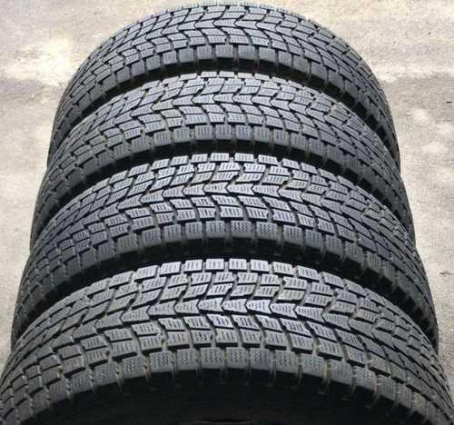 Dunlop Grandtrek SJ6 225/70 R16