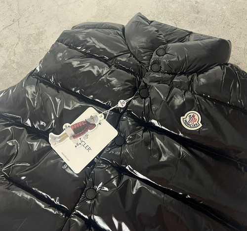 Жилетка Moncler